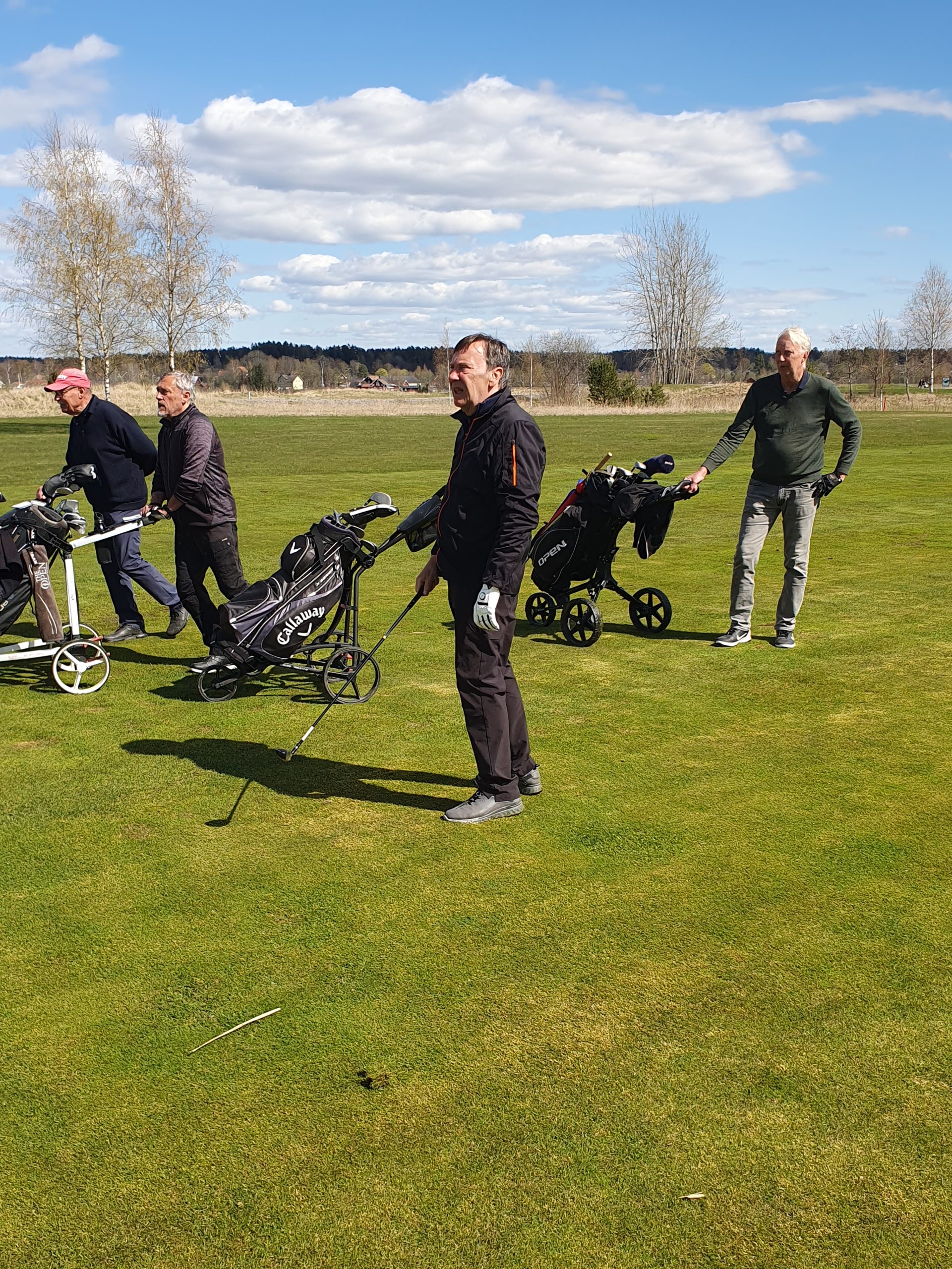 Veterankommitte´n Måndag 19 maj. Irish Greensome. | Kårsta GK
